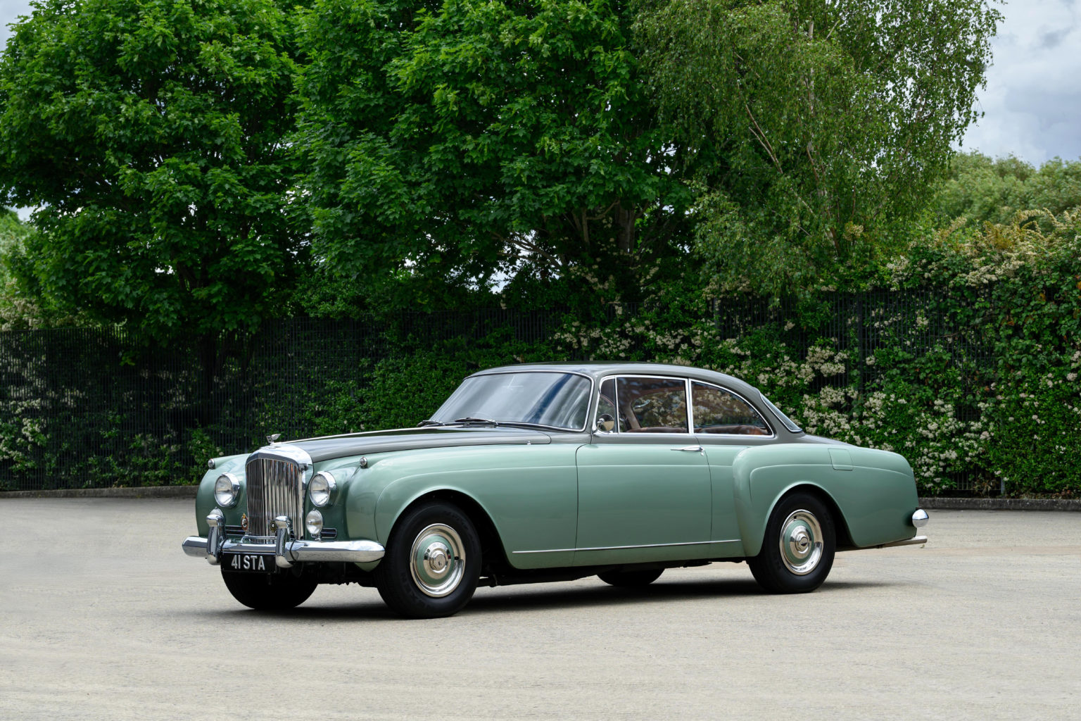 1961 Bentley S2 Continental Showcases British Coachbuilding Excellence ...